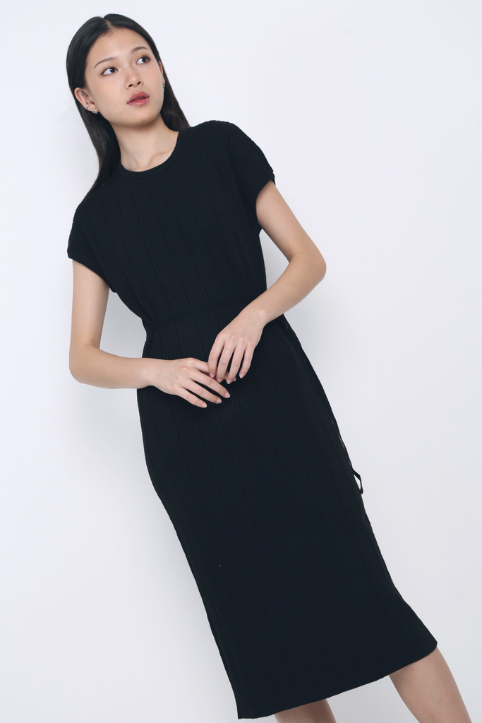 Luca V2 Knit Midi Dress Black (Restock) – Hollyhoque