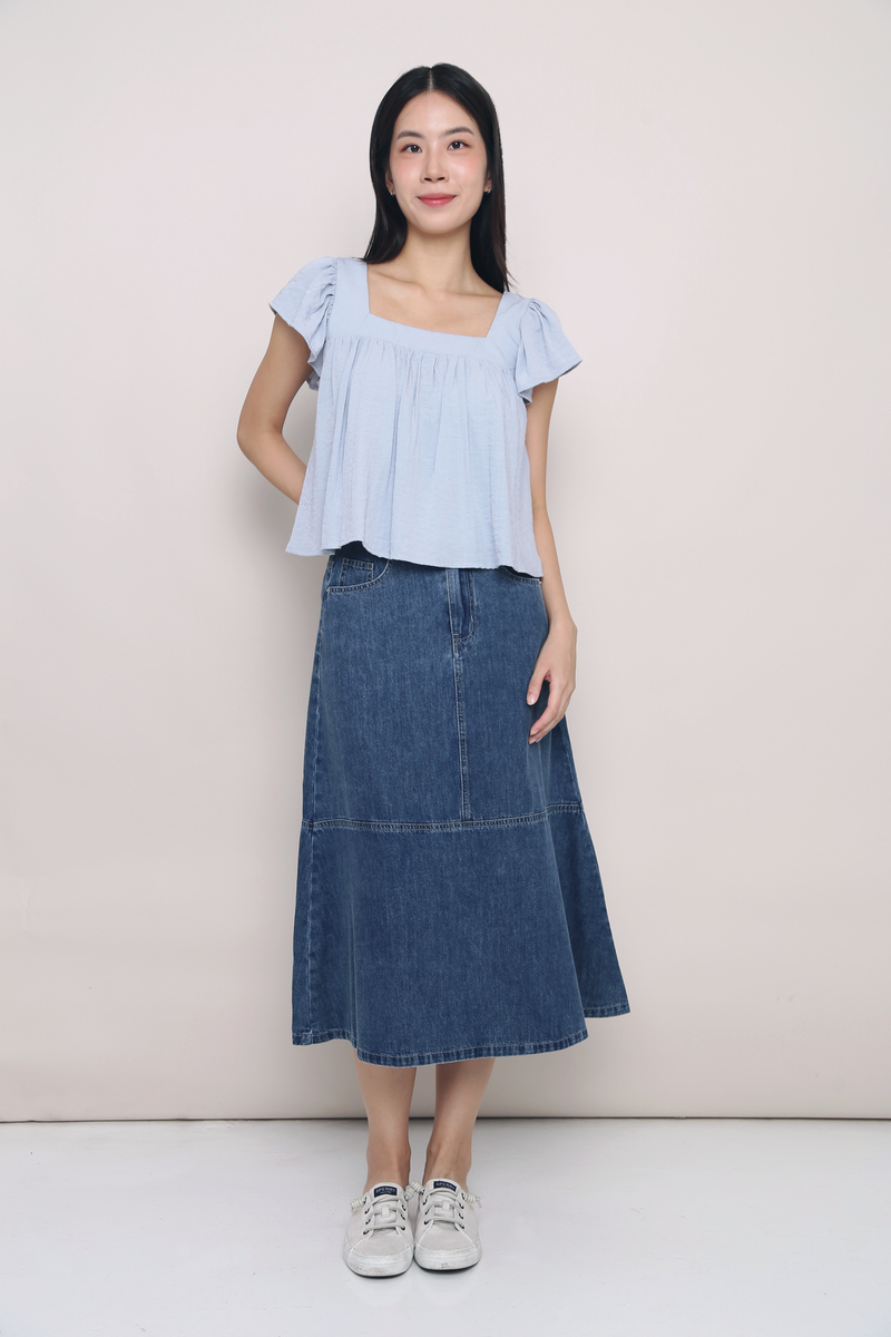 Dandy Flutter Sleeves Blouse Blue – Hollyhoque