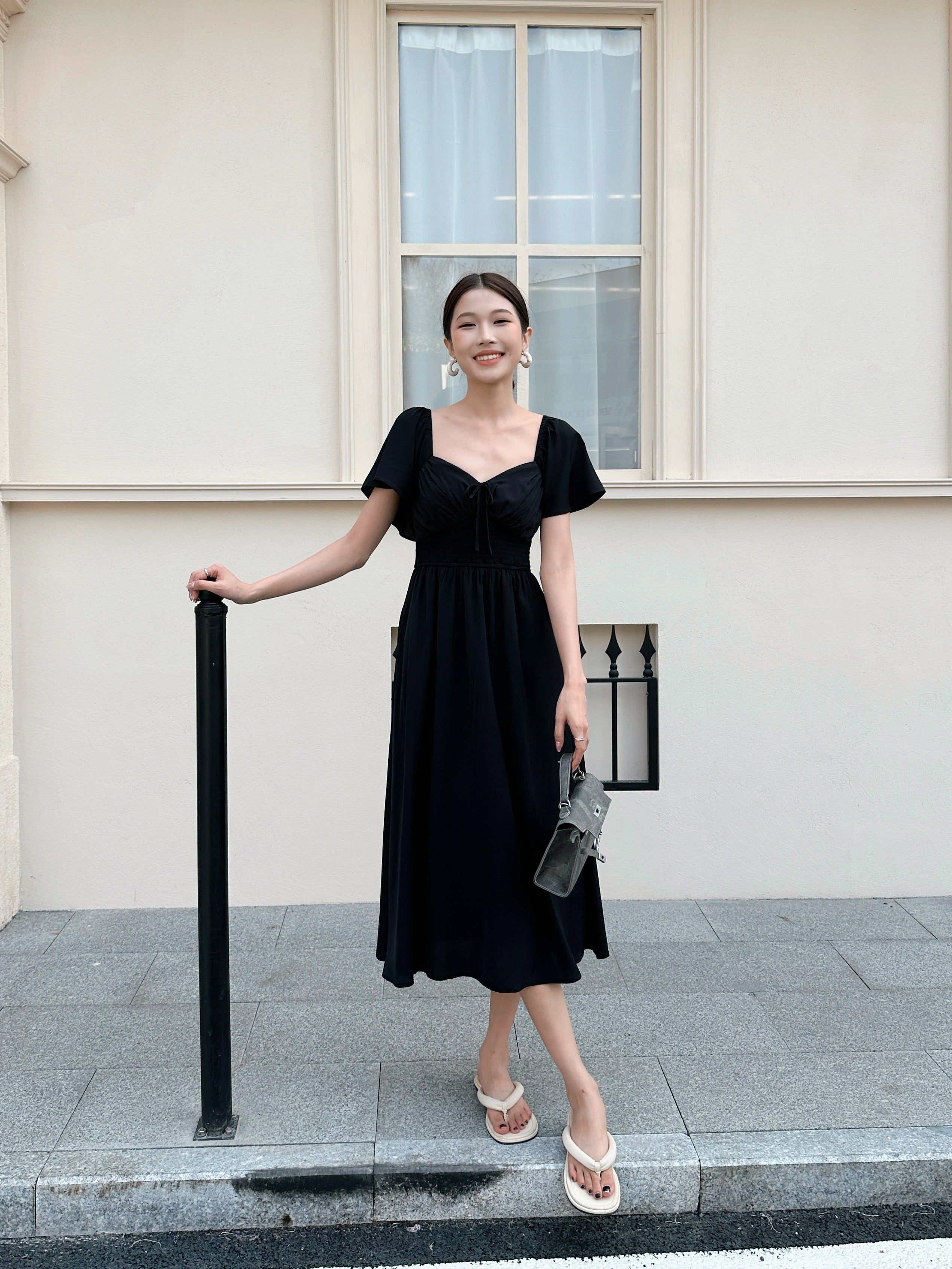 Laurent Smocked Waist Midaxi Dress Black – Hollyhoque