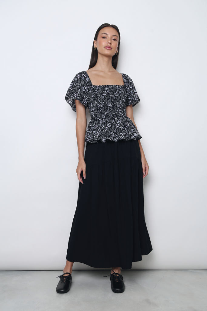 Bloomette Flutter Sleeves Smocked Top Black – Hollyhoque
